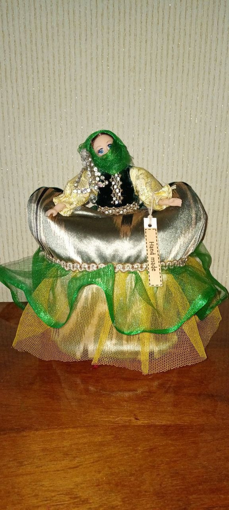 Кукла на чайник грелка