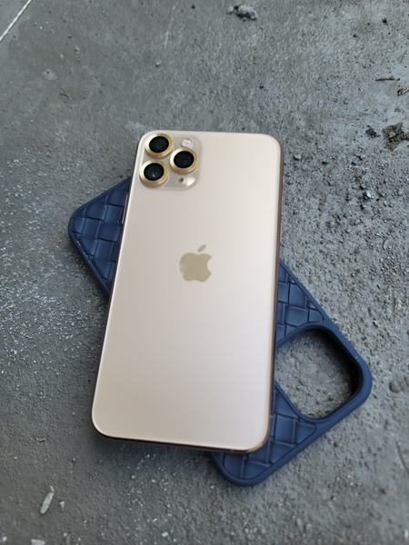 IPhone 11 pro 64