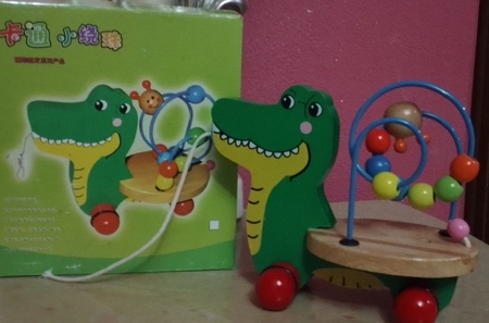 Игрушка, развивающая мелкую моторику
