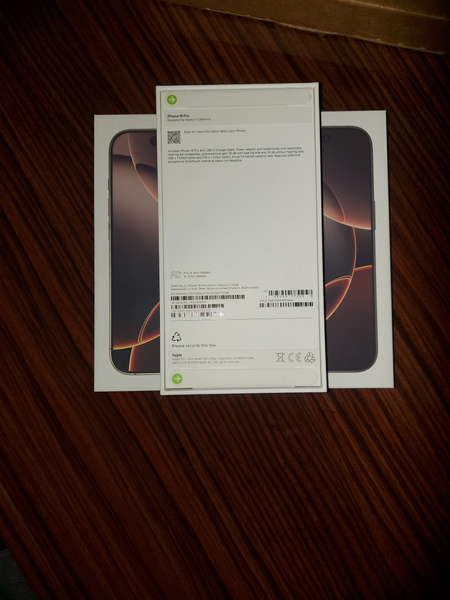 iPhone 16 Pro 128GB Desert Titanium