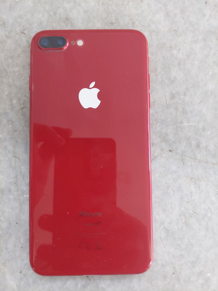 Iphone 8+ ideal.       .