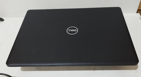Ноутбук DELL i5-8350u