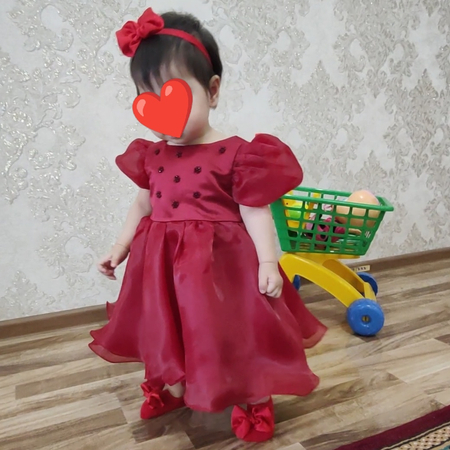 Нарядное платье на годик