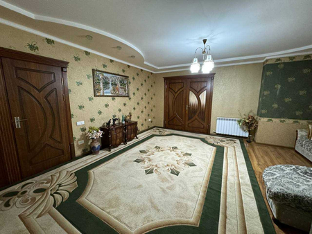 ПРОДАЕТСЯ 4/1/4
на Дархане