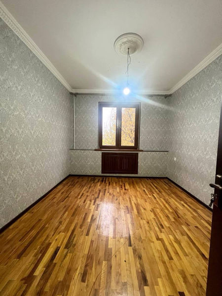 Продается квартира Чиланзар 10 квартал!!