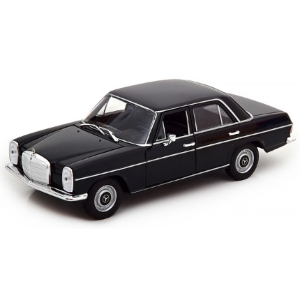 Mercedes-Benz 220 Черный