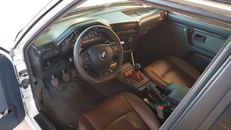 bmw e30 1987 xolati zor