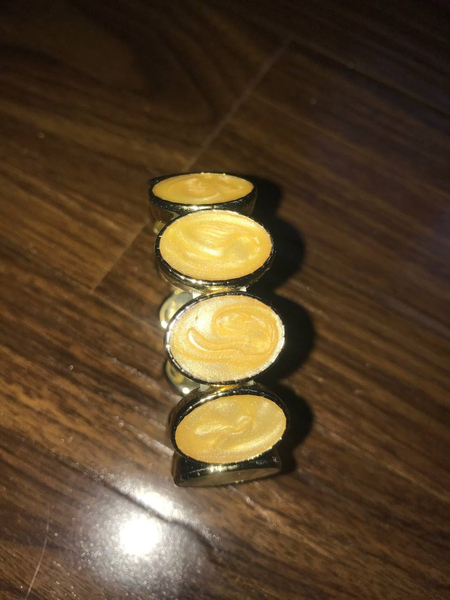 Продам браслеты на руку