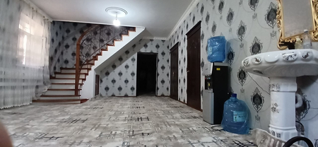 Майкалхоз 1 кошеде роддомга жакын 2 кабат уй сатылады