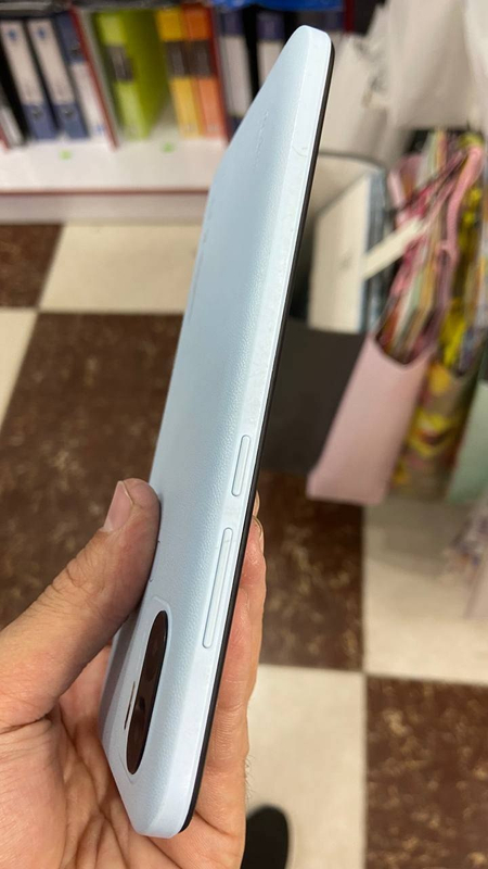Redmi A2+ holati yangi