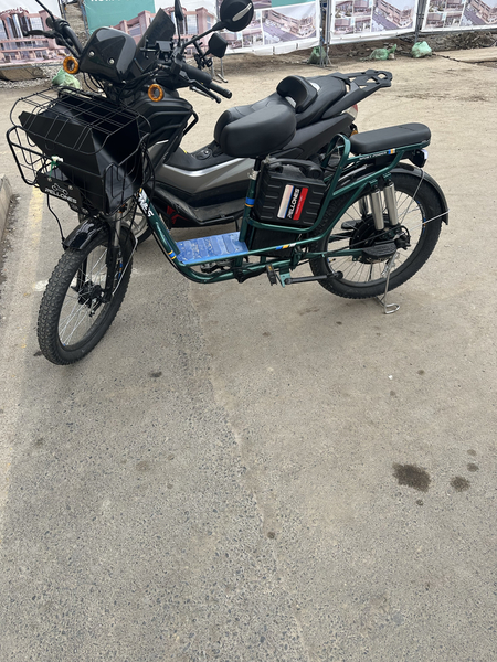 Elektro  skuter veliosoped