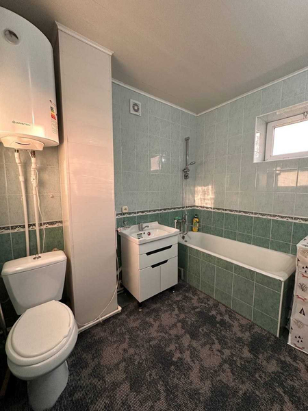 2-х перед 3х комнатная квартира  на 3 этаже = 57 м² = Вокзал
