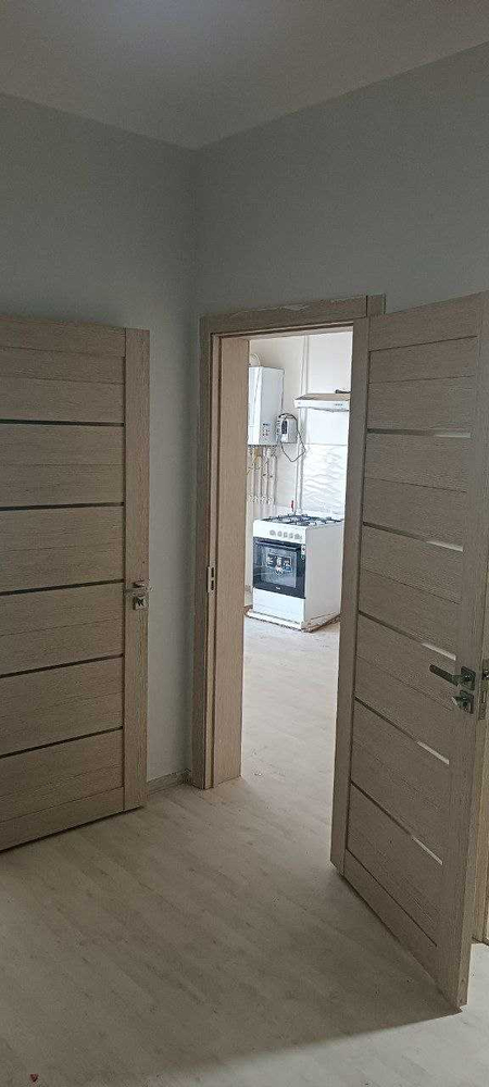 2 хонали уй сотилади.