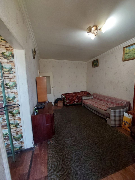 Продаю Квартиру Яшнабадский р-он Слонима-1. 1-ком 2-этаж 4-этажном Дом