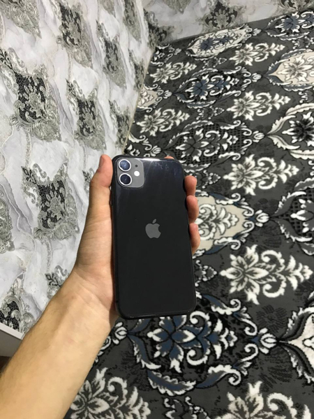 Iphone 11 sotiladi !