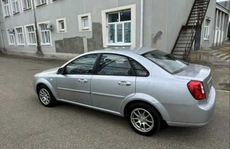 Chevrolet Lacetti 2012 год
