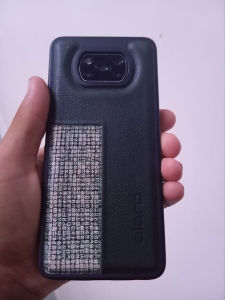 Poco X3 nfc faqat batareyasi almashgan 1.2 mln kelishliladi
