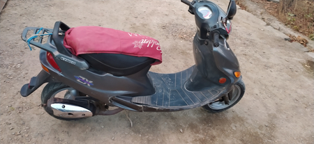 Скутер kymco сотилади
