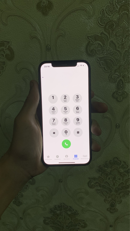 IPHONE 12 240 $