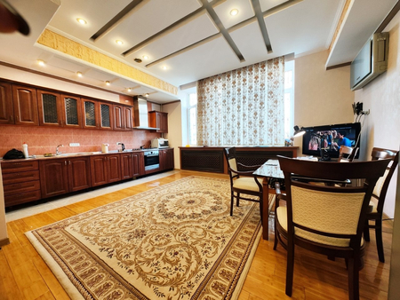 Габус Шевченко Irish pub 180 м² ID: #2962