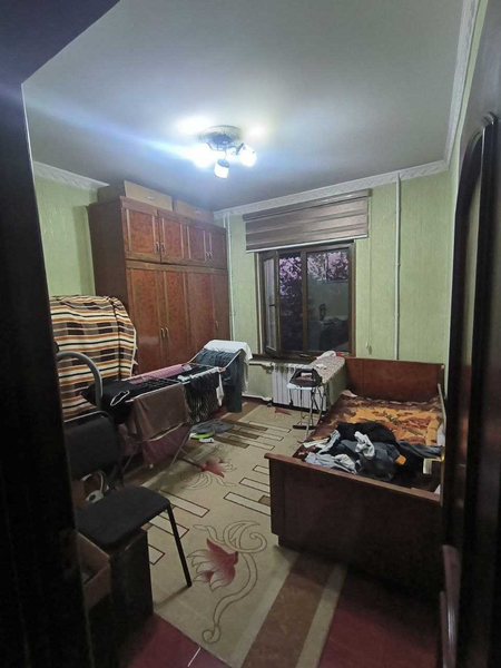 Срочно продаётся 4-х комнатная квартира в Сергелях-Спутник-16!