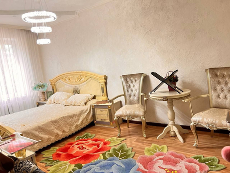 Продается.  3/2/4. б2/6.  М-феруза.  83000уе.   Ипотека