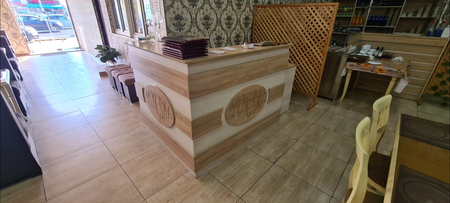 Maxsus mebel kafe va restoran uchun