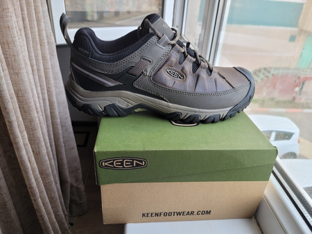 KEEN Men's Targhee 3 Low