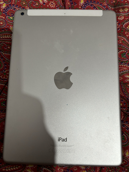 Ipad air 16 gb white sim karta ideal