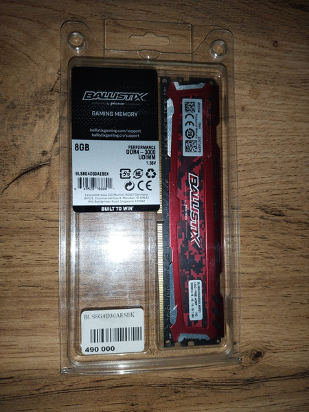 Operativka sotiladi DDR4 8GB