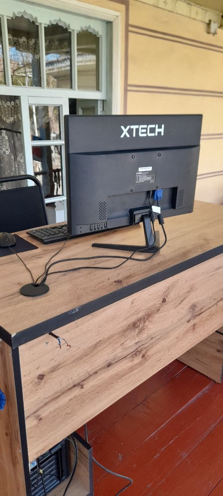 Avtomaktablar uchun kompyuterlar.Sotiladi proektor va mashina maketlar