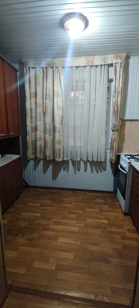 Срочно продаю 1 комнатную 1 этаж  2 линия с огородом (157348)