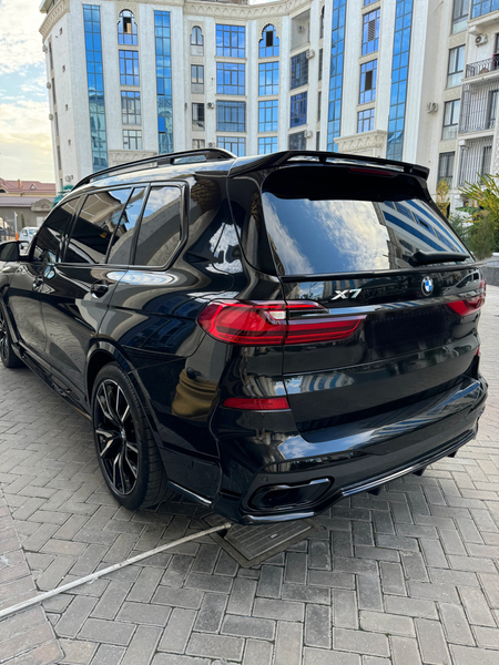 BMW X7 2022 yil M paket