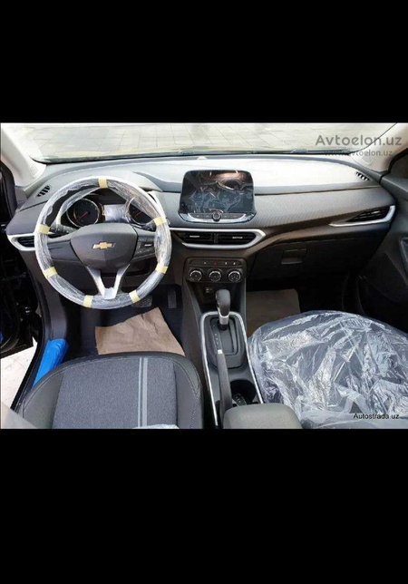 Treker 3 2023 xalol nasiya savdo