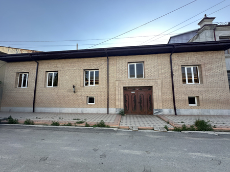 Hovli srochno sotiladi Sagdiana