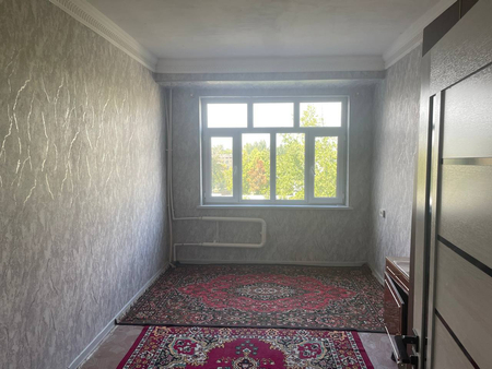 Dom sotiladi 2 xonalik.