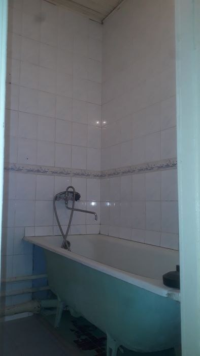 \Чилонзор.26.Средный,3 Хона,2/6 Балк,Кирпич.76м².