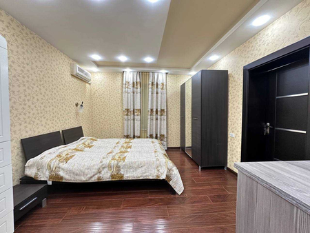 Дархан Т.Ханум 77-серия 4(3)-комнатная 3/4 90 м² 2 с/у  ремонт меб/тех