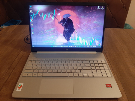 HP Laptop15s-eq2000ne[2023]-Ryzen 7-5700U/8GB/512 GB/15.6