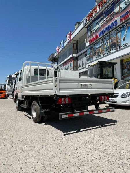 JAC gurzovoy 3t pul topar moshina