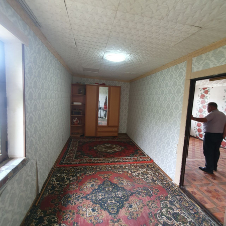 Квартира сотилади 
Фарғона шахри Санат саройи,