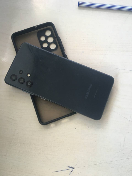 Телефон срочно продаётся SAMSUNG A32