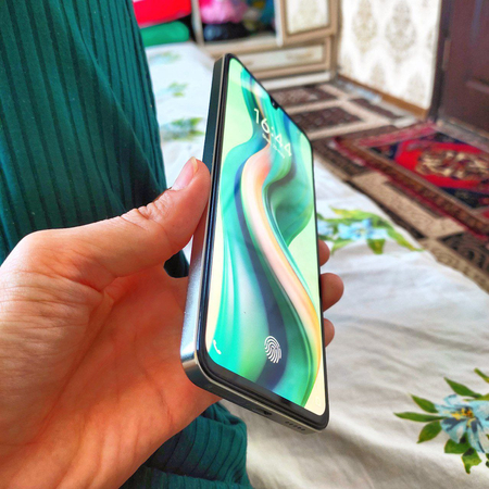Vivo V25e Sotladi va Obman 8+8/128gb