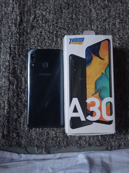 Samsung A30 3/32