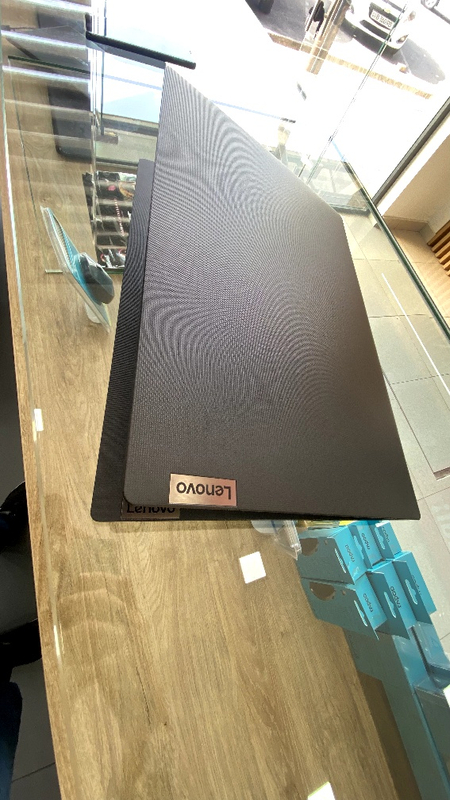 Lenovo IdeaPad 3