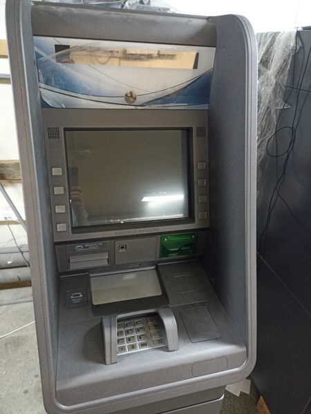 Банкомат  Wincor Nixdorf Cineo 2060