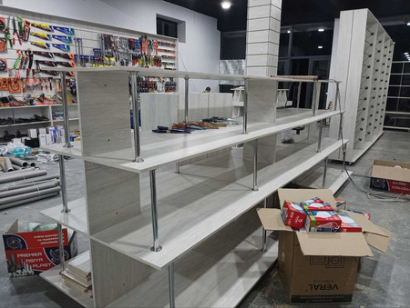 Прилавки, стеллажи, витрины для магазинов на заказ.