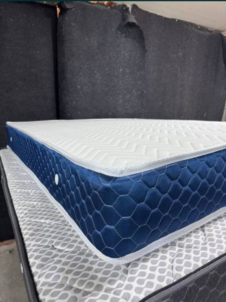 Matras 1-qo'l arzon va hamyonbop.
