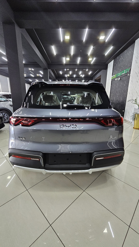 BYD YUANG UP \\n\\n> Yili : 2024\\n> Elektromotor quvvati : 130kw\\n> Yuqori t