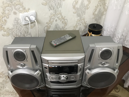 Музыкальный центр
